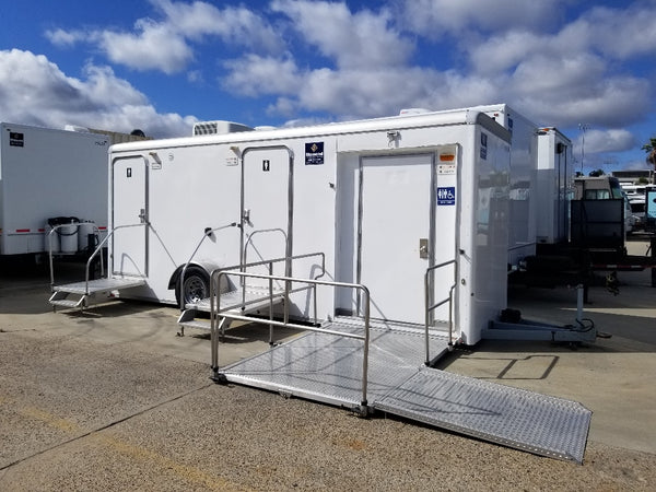 1 ADA + 2 Stall 3 Sink Restroom Trailer Classic - Diamond Environmental ...